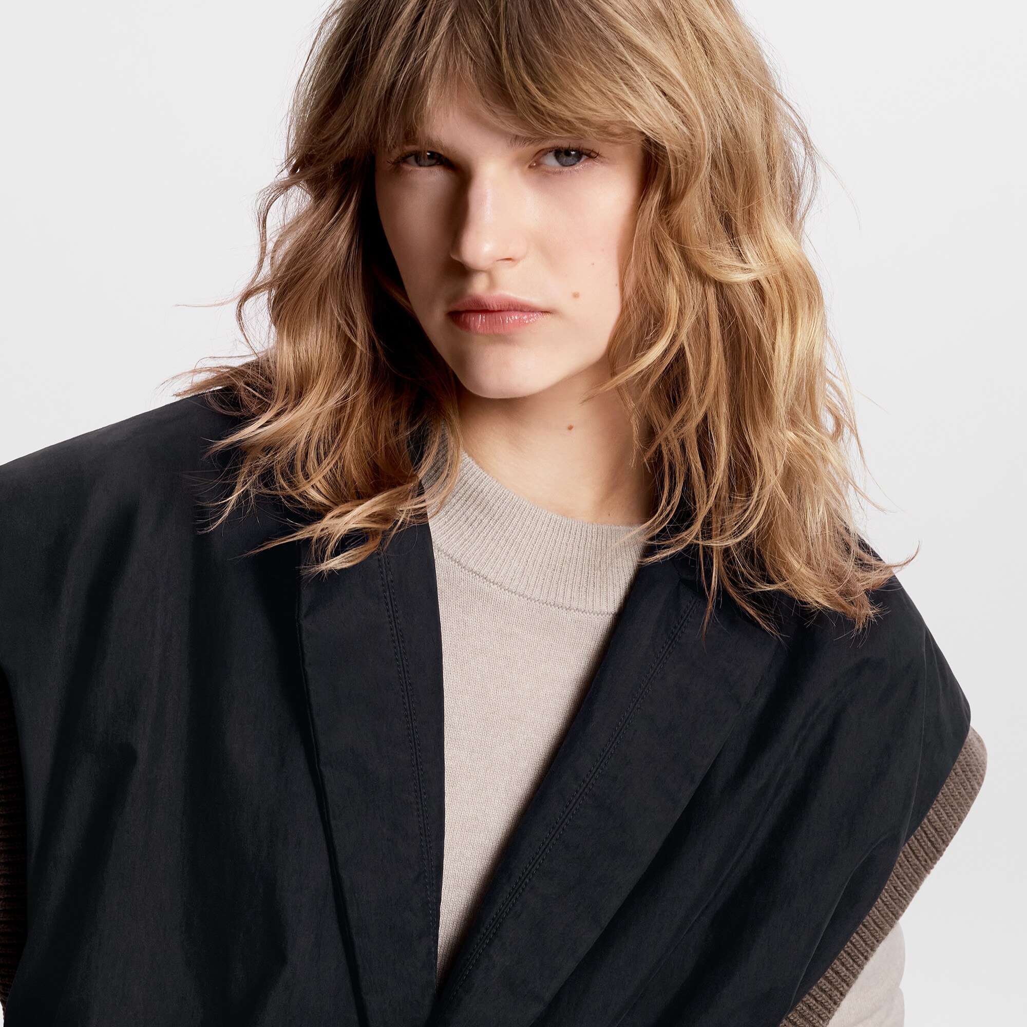 Chaleco con correa de estilo utilitario - Prêt-à-Porter 1AFUHO | LOUIS VUITTON